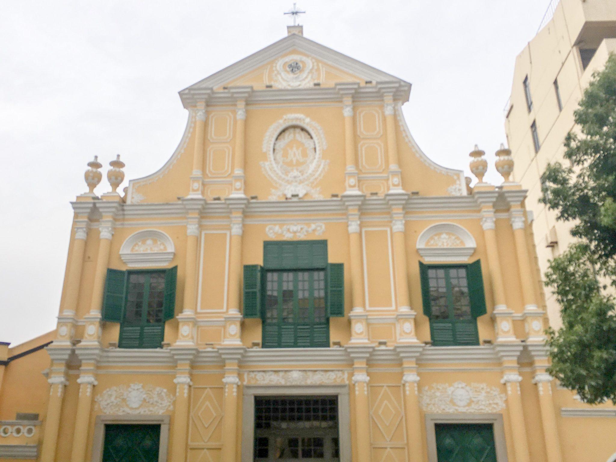 An afternoon trip to Macau from Hong Kong - Sarah Sees The World