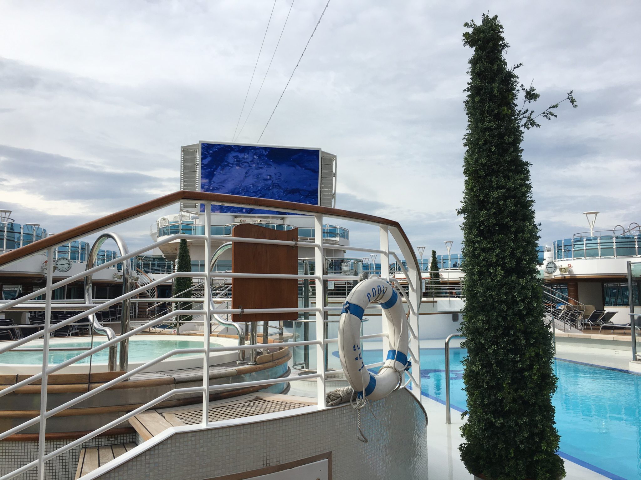 Reducing the environmental impacts of cruise tourism - Sarah Sees The World